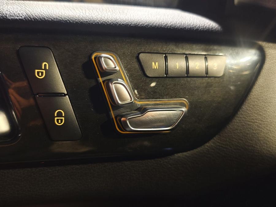 Mercedes-Benz GLS 450 2017 in Vilnius, with an engine capacity of 3.00 L and mileage of 210 thousand km for 24500 €, photo 30 on AUTOMOTO.COM.LV
