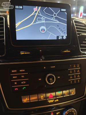 Mercedes-Benz GLS 450 2017 in Vilnius, with an engine capacity of 3.00 L and mileage of 210 thousand km for 24500 €, photo 33 on AUTOMOTO.COM.LV