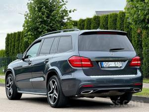 Grey Mercedes-Benz GLS 450 2017 in Riga, with an engine capacity of 3.00 L and mileage of 51 thousand km for 37900 €, photo 3 on AUTOMOTO.COM.LV
