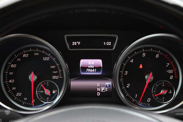 Серый Мерседес GLS 450 2017 в Вильнюс, объемом двигателя 3.00 л и пробегом 128 тыс. км за 23400 €, фото 11 на AUTOMOTO.COM.LV
