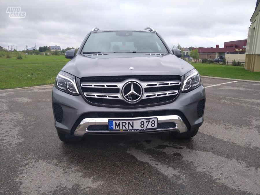 Серый Мерседес GLS 450 2017 в Каунас, объемом двигателя 3.00 л и пробегом 83 тыс. км за 28000 €, фото 4 на AUTOMOTO.COM.LV