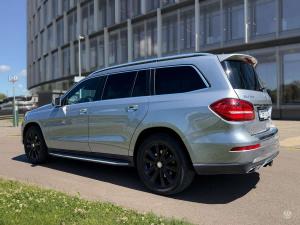 Серый Мерседес GLS 450 2017 в Вильнюс, объемом двигателя 3.00 л и пробегом 101 тыс. км за 28800 €, фото 6 на AUTOMOTO.COM.LV
