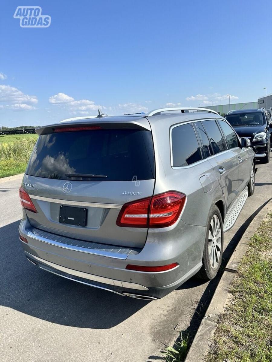 Grey Mercedes-Benz GLS 450 2017 in Klaipeda, with an engine capacity of 3.00 L and mileage of 175 thousand km for 15250 €, photo 6 on AUTOMOTO.COM.LV