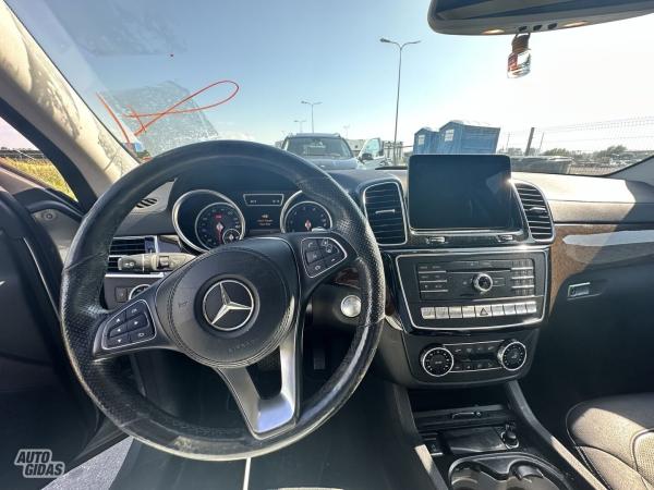 Grey Mercedes-Benz GLS 450 2017 in Klaipeda, with an engine capacity of 3.00 L and mileage of 175 thousand km for 15250 €, photo 9 on AUTOMOTO.COM.LV