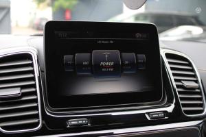 Серый Мерседес GLS 450 2017 в Вильнюс, объемом двигателя 3.00 л и пробегом 128 тыс. км за 21900 €, фото 20 на AUTOMOTO.COM.LV