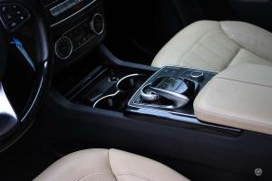 Серый Мерседес GLS 450 2017 в Вильнюс, объемом двигателя 3.00 л и пробегом 128 тыс. км за 21900 €, фото 24 на AUTOMOTO.COM.LV
