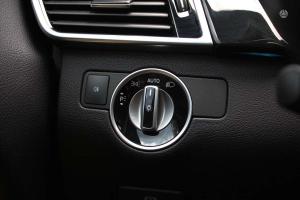 Серый Мерседес GLS 450 2017 в Вильнюс, объемом двигателя 3.00 л и пробегом 128 тыс. км за 21900 €, фото 28 на AUTOMOTO.COM.LV