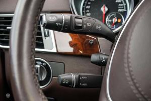 Серый Мерседес GLS 450 2017 в Каунас, объемом двигателя 3.00 л и пробегом 162 тыс. км за 28950 €, фото 24 на AUTOMOTO.COM.LV