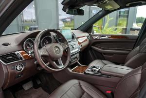 Серый Мерседес GLS 450 2017 в Каунас, объемом двигателя 3.00 л и пробегом 162 тыс. км за 28950 €, фото 27 на AUTOMOTO.COM.LV