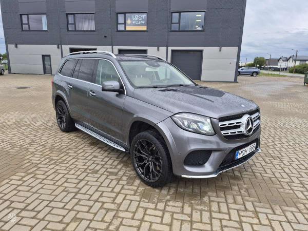 Mercedes-Benz GLS 450 2017 in Kaunas on AUTOMOTO.COM.LV Grey Mercedes-Benz GLS 450 2017 in Kaunas, with an engine capacity of 3.00 L and mileage of 161 thousand km for 18200 €, photo 4 on AUTOMOTO.COM.LV