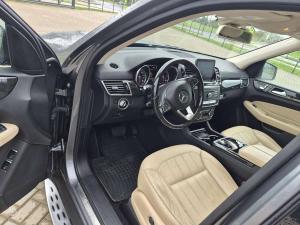 Серый Мерседес GLS 450 2017 в Каунас, объемом двигателя 3.00 л и пробегом 161 тыс. км за 18200 €, фото 13 на AUTOMOTO.COM.LV