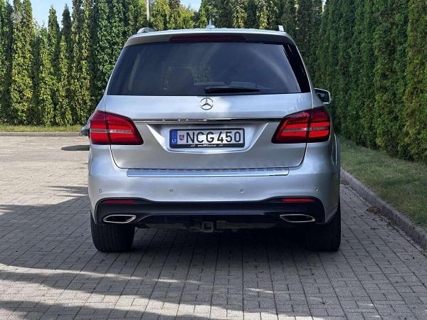 Серый Мерседес GLS 450 2018 в Неменчине, объемом двигателя 3.00 л и пробегом 234 тыс. км за 26000 €, фото 10 на AUTOMOTO.COM.LV