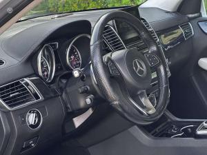 Pelēks Mercedes-Benz GLS 450 2018 Nemenčinė, ar dzinēja tilpumu 3.00 L un nobraukumu 234 tūkst. km par 26000 €, foto 11 vietnē AUTOMOTO.COM.LV