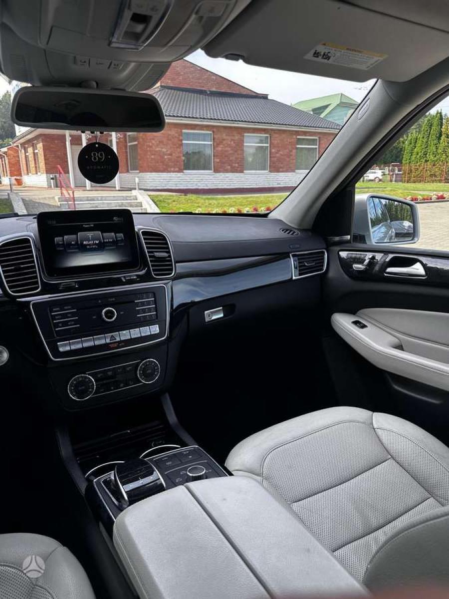 Pelēks Mercedes-Benz GLS 450 2018 Nemenčinė, ar dzinēja tilpumu 3.00 L un nobraukumu 234 tūkst. km par 26000 €, foto 27 vietnē AUTOMOTO.COM.LV