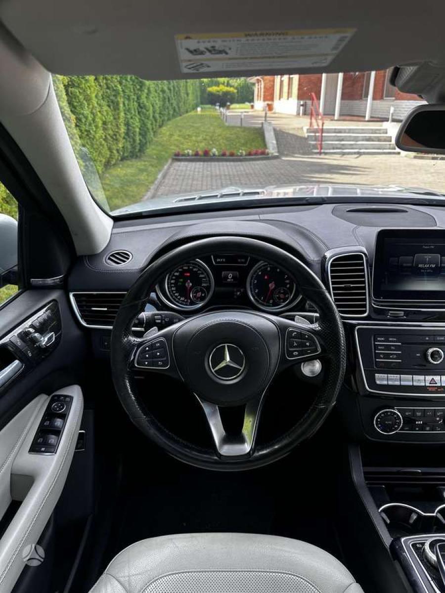 Pelēks Mercedes-Benz GLS 450 2018 Nemenčinė, ar dzinēja tilpumu 3.00 L un nobraukumu 234 tūkst. km par 26000 €, foto 28 vietnē AUTOMOTO.COM.LV