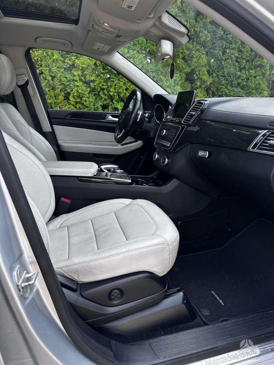 Pelēks Mercedes-Benz GLS 450 2018 Nemenčinė, ar dzinēja tilpumu 3.00 L un nobraukumu 234 tūkst. km par 26000 €, foto 31 vietnē AUTOMOTO.COM.LV