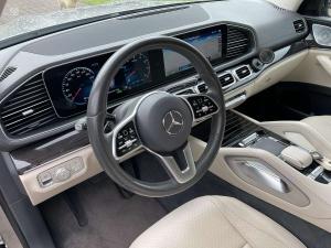 Серый Мерседес GLS 450 2020 в Каунас, объемом двигателя 3.00 л и пробегом 99 тыс. км за 63500 €, фото 13 на AUTOMOTO.COM.LV