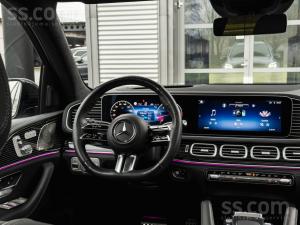 Серый Мерседес GLS 450 2023 в Рига, объемом двигателя 3.00 л и пробегом 69 тыс. км за 99900 €, фото 35 на AUTOMOTO.COM.LV
