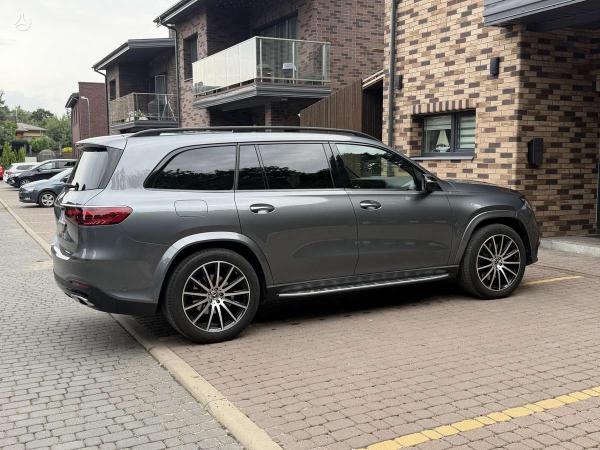 Pelēks Mercedes-Benz GLS 450 2024 Kauņa, ar dzinēja tilpumu 3.00 L un nobraukumu 65 tūkst. km par 109000 €, foto 3 vietnē AUTOMOTO.COM.LV