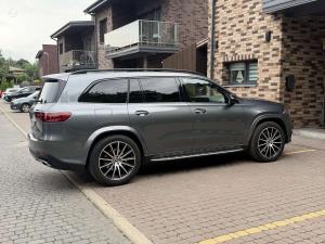 Pelēks Mercedes-Benz GLS 450 2024 Kauņa, ar dzinēja tilpumu 3.00 L un nobraukumu 65 tūkst. km par 109000 €, foto 4 vietnē AUTOMOTO.COM.LV
