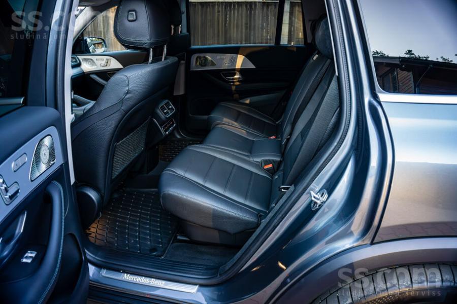 Pelēks Mercedes-Benz GLS 450 2024 Daugavpils, ar dzinēja tilpumu 3.00 L un nobraukumu 8 tūkst. km par 104888 €, foto 15 vietnē AUTOMOTO.COM.LV