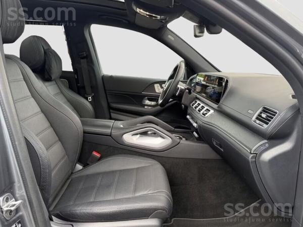 Grey Mercedes-Benz GLS 450 2025 in Riga, with an engine capacity of 3.00 L and mileage of 23 thousand km for 111870 €, photo 5 on AUTOMOTO.COM.LV