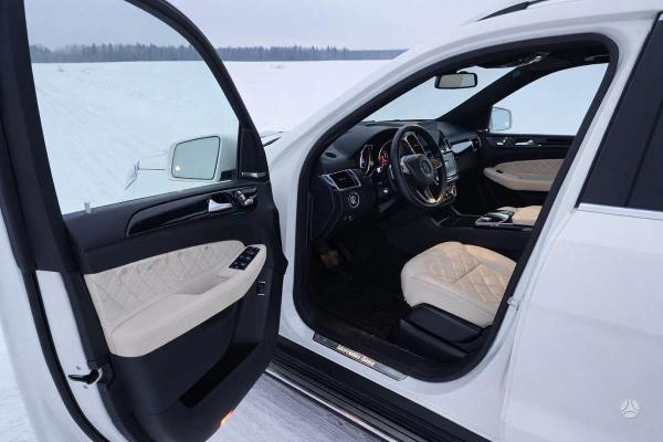 Balts Mercedes-Benz GLS 450 2017 Kauņa, ar dzinēja tilpumu 3.00 L un nobraukumu 84 tūkst. km par 34000 €, foto 10 vietnē AUTOMOTO.COM.LV