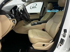 Белый Мерседес GLS 450 2017 в Вильнюс, объемом двигателя 3.00 л и пробегом 144 тыс. км за 23900 €, фото 6 на AUTOMOTO.COM.LV