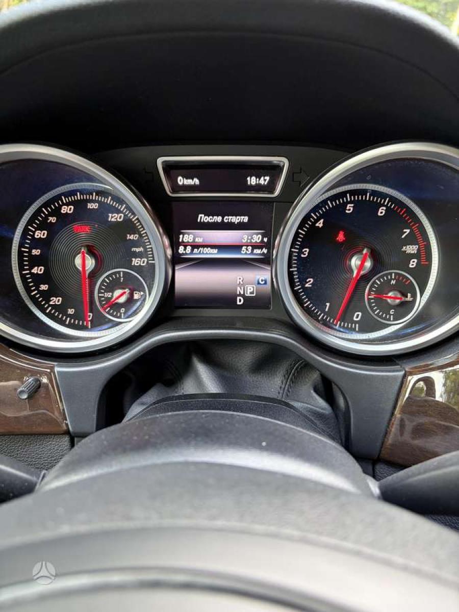 Balts Mercedes-Benz GLS 450 2017 Viļņa, ar dzinēja tilpumu 3.00 L un nobraukumu 217 tūkst. km par 17500 €, foto 14 vietnē AUTOMOTO.COM.LV