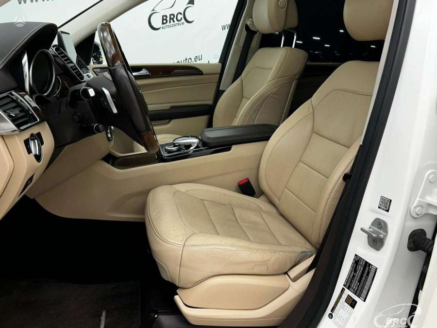 Balts Mercedes-Benz GLS 450 2017 Viļņa, ar dzinēja tilpumu 2.99 L un nobraukumu 259 tūkst. km par 17200 €, foto 6 vietnē AUTOMOTO.COM.LV