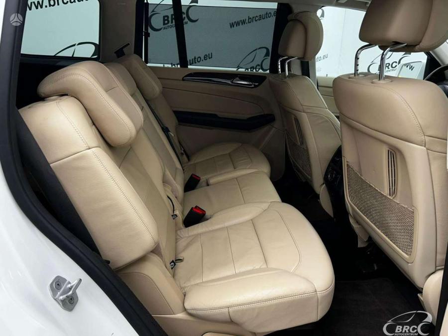 Balts Mercedes-Benz GLS 450 2017 Viļņa, ar dzinēja tilpumu 2.99 L un nobraukumu 259 tūkst. km par 17200 €, foto 10 vietnē AUTOMOTO.COM.LV