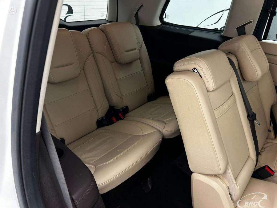 Balts Mercedes-Benz GLS 450 2017 Viļņa, ar dzinēja tilpumu 2.99 L un nobraukumu 259 tūkst. km par 17200 €, foto 12 vietnē AUTOMOTO.COM.LV