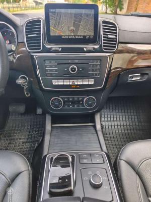 Белый Мерседес GLS 450 2017 в Шяуляй, объемом двигателя 3.00 л и пробегом 209 тыс. км за 19900 €, фото 21 на AUTOMOTO.COM.LV