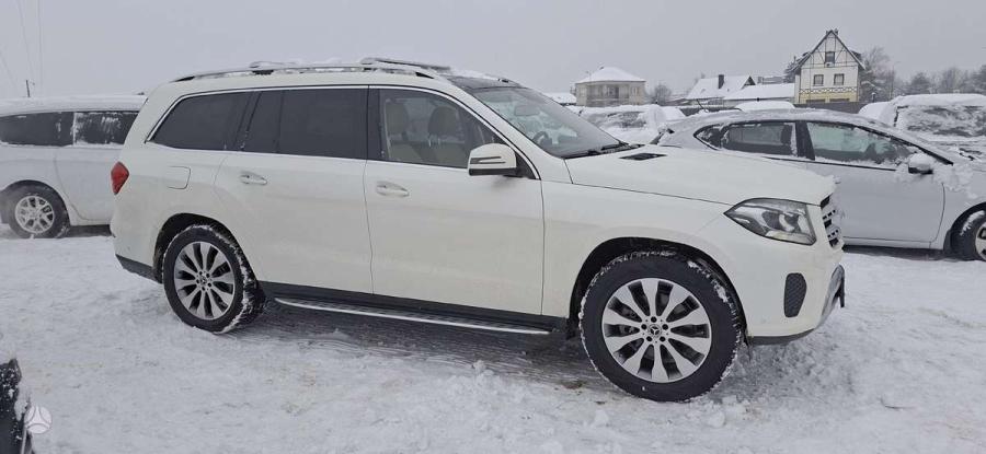Balts Mercedes-Benz GLS 450 2018 Kauņa, ar dzinēja tilpumu 3.00 L un nobraukumu 137 tūkst. km par 23700 €, foto 6 vietnē AUTOMOTO.COM.LV