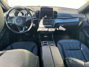 Balts Mercedes-Benz GLS 450 2019 Rīga, ar dzinēja tilpumu 3.00 L un nobraukumu 106 tūkst. km par 39999 €, foto 11 vietnē AUTOMOTO.COM.LV
