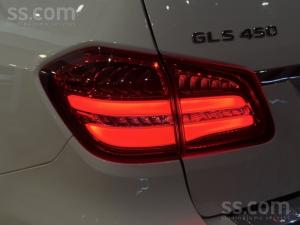 White Mercedes-Benz GLS 450 2019 in Riga, with an engine capacity of 3.00 L and mileage of 106 thousand km for 29990 €, photo 30 on AUTOMOTO.COM.LV