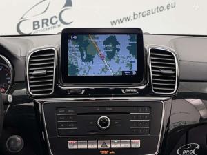 White Mercedes-Benz GLS 450 2019 in Vilnius, with an engine capacity of 3.00 L and mileage of 209 thousand km for 29000 €, photo 19 on AUTOMOTO.COM.LV