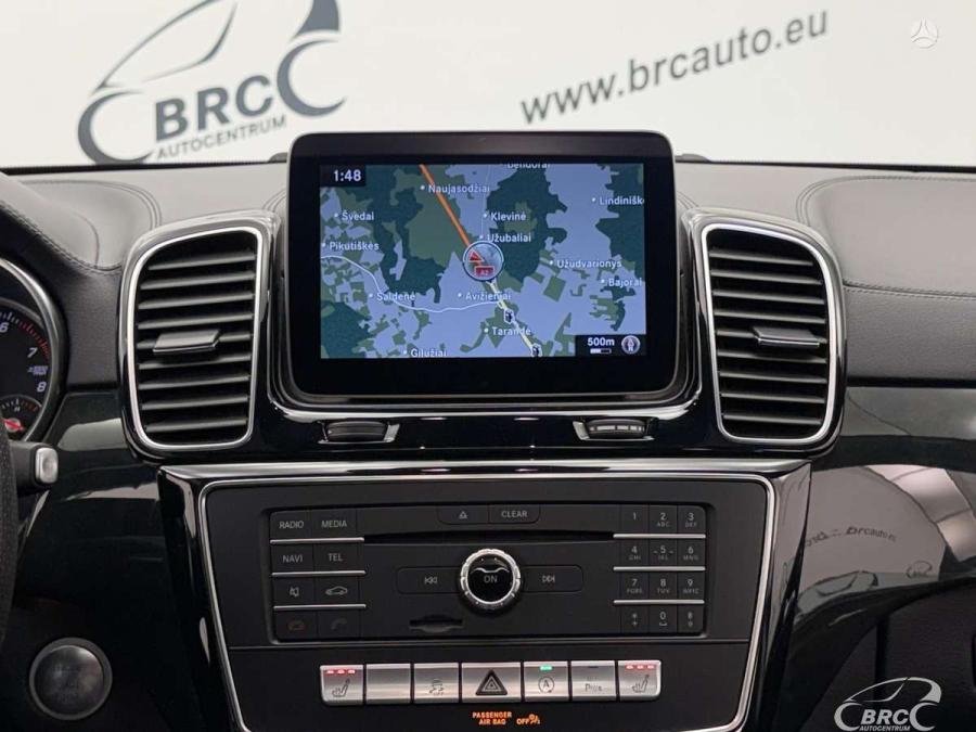 White Mercedes-Benz GLS 450 2019 in Vilnius, with an engine capacity of 3.00 L and mileage of 209 thousand km for 29000 €, photo 19 on AUTOMOTO.COM.LV