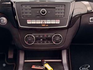 White Mercedes-Benz GLS 450 2019 in Vilnius, with an engine capacity of 3.00 L and mileage of 209 thousand km for 29000 €, photo 20 on AUTOMOTO.COM.LV