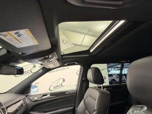 White Mercedes-Benz GLS 450 2019 in Vilnius, with an engine capacity of 3.00 L and mileage of 209 thousand km for 29000 €, photo 28 on AUTOMOTO.COM.LV