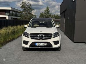 Белый Мерседес GLS 450 2019 в Вильнюс, объемом двигателя 3.00 л и пробегом 89 тыс. км за 34500 €, фото 3 на AUTOMOTO.COM.LV