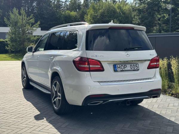 Белый Мерседес GLS 450 2019 в Вильнюс, объемом двигателя 3.00 л и пробегом 89 тыс. км за 34500 €, фото 5 на AUTOMOTO.COM.LV
