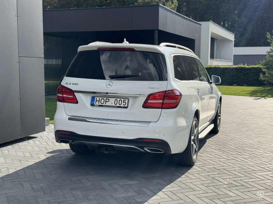 Белый Мерседес GLS 450 2019 в Вильнюс, объемом двигателя 3.00 л и пробегом 89 тыс. км за 34500 €, фото 7 на AUTOMOTO.COM.LV