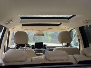Белый Мерседес GLS 450 2019 в Вильнюс, объемом двигателя 3.00 л и пробегом 89 тыс. км за 34500 €, фото 14 на AUTOMOTO.COM.LV