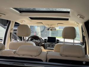 Белый Мерседес GLS 450 2019 в Вильнюс, объемом двигателя 3.00 л и пробегом 89 тыс. км за 34500 €, фото 26 на AUTOMOTO.COM.LV