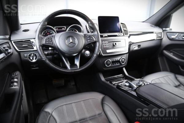 Белый Мерседес GLS 450 2019 в Рига, объемом двигателя 3.00 л и пробегом 106 тыс. км за 34995 €, фото 10 на AUTOMOTO.COM.LV
