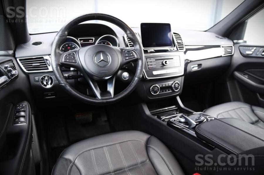 Белый Мерседес GLS 450 2019 в Рига, объемом двигателя 3.00 л и пробегом 106 тыс. км за 34995 €, фото 11 на AUTOMOTO.COM.LV