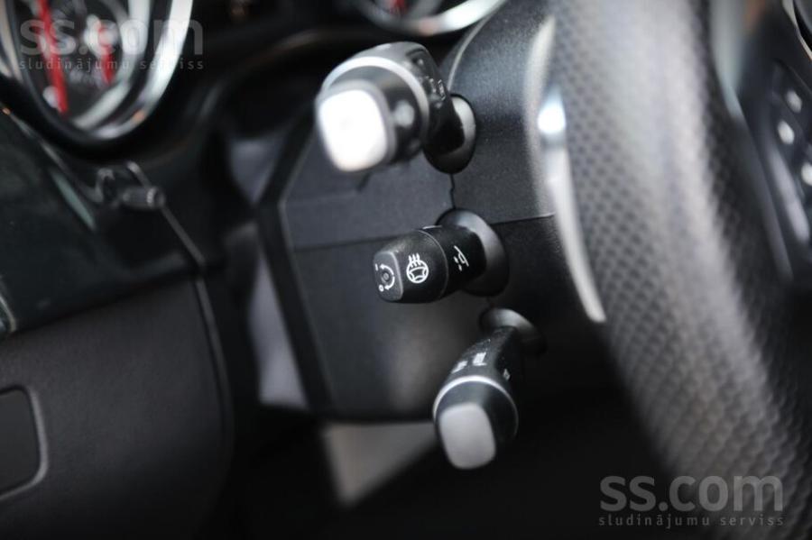 Белый Мерседес GLS 450 2019 в Рига, объемом двигателя 3.00 л и пробегом 106 тыс. км за 34995 €, фото 24 на AUTOMOTO.COM.LV
