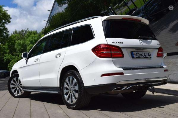 White Mercedes-Benz GLS 450 2019 in Kaunas, with an engine capacity of 3.00 L and mileage of 148 thousand km for 35000 €, photo 3 on AUTOMOTO.COM.LV