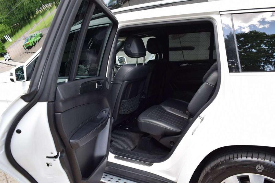 Balts Mercedes-Benz GLS 450 2019 Kauņa, ar dzinēja tilpumu 3.00 L un nobraukumu 148 tūkst. km par 35000 €, foto 22 vietnē AUTOMOTO.COM.LV